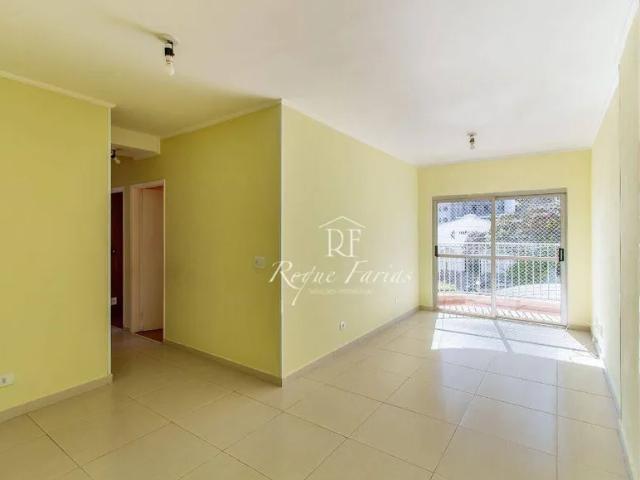 Apartamento com 3 Quartos e 2 banheiros à Venda, 69 m² por R$ 500.000