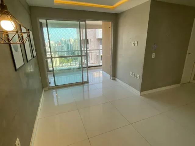 Apartamento com 3 Quartos e 2 banheiros à Venda, 69 m² por R$ 530.000