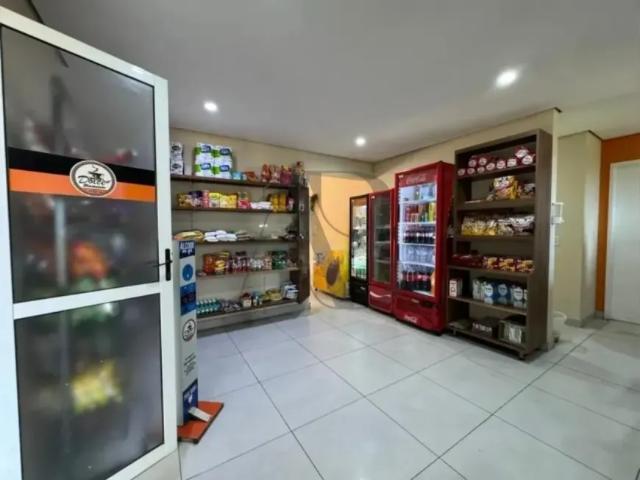 Apartamento com 3 Quartos e 2 banheiros à Venda, 69 m² por R$680.000,00