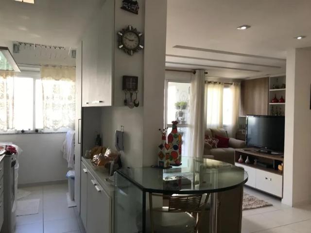 Apartamento com 3 Quartos e 2 banheiros à Venda, 73 m² por R$ 449.900