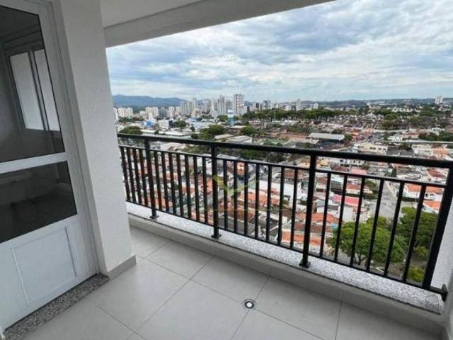 Apartamento com 3 Quartos e 2 banheiros à Venda, 70 m² por R$ 684.000
