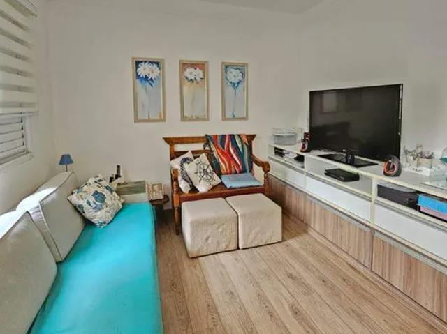 Apartamento com 3 Quartos e 2 banheiros à Venda, 72 m² por R$ 480.000