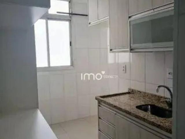 Apartamento com 3 Quartos e 2 banheiros à Venda, 72 m² por R$ 520.000