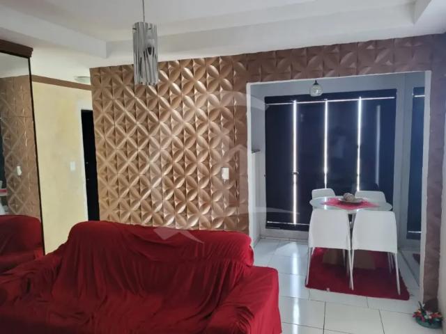 Apartamento com 3 Quartos e 2 banheiros à Venda, 74 m² por R$ 200.000