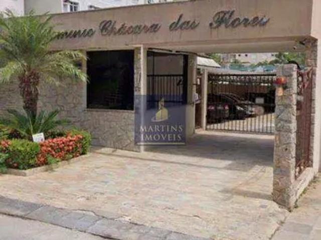 Apartamento com 3 Quartos e 2 banheiros à Venda, 74 m² por R$ 490.000