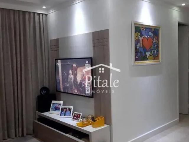 Apartamento com 3 Quartos e 2 banheiros à Venda, 74 m² por R$ 525.000
