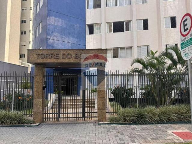 Apartamento com 3 Quartos e 2 banheiros à Venda, 74 m² por R$ 645.000