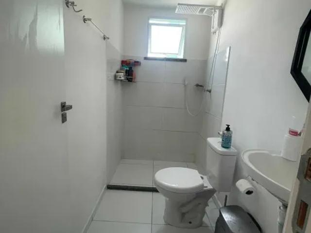 Apartamento com 3 Quartos e 2 banheiros à Venda, 75 m² por R$ 280.060