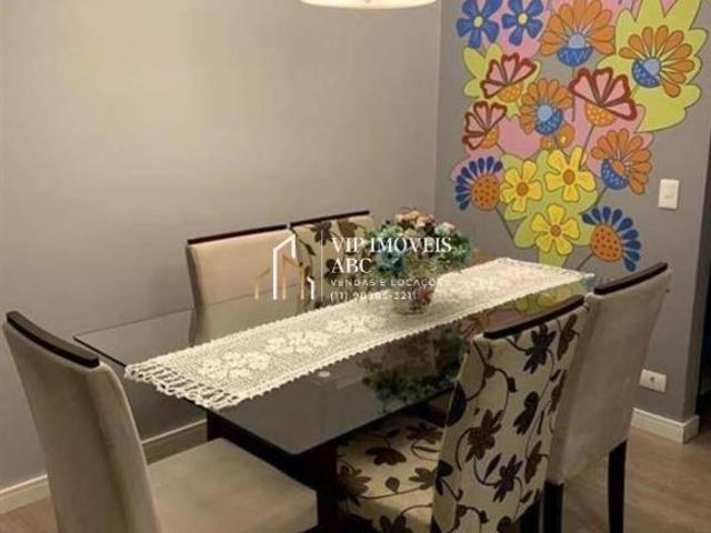 Apartamento com 3 Quartos e 2 banheiros à Venda, 75 m² por R$ 495.000