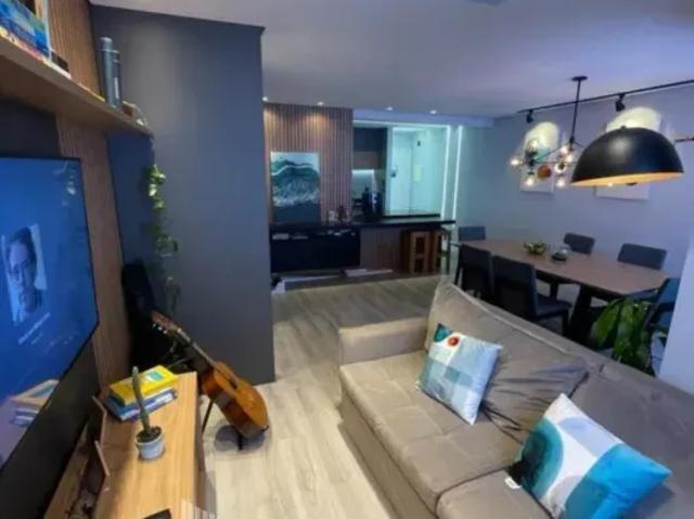 Apartamento com 3 Quartos e 2 banheiros à Venda, 78 m² por R$ 799.900