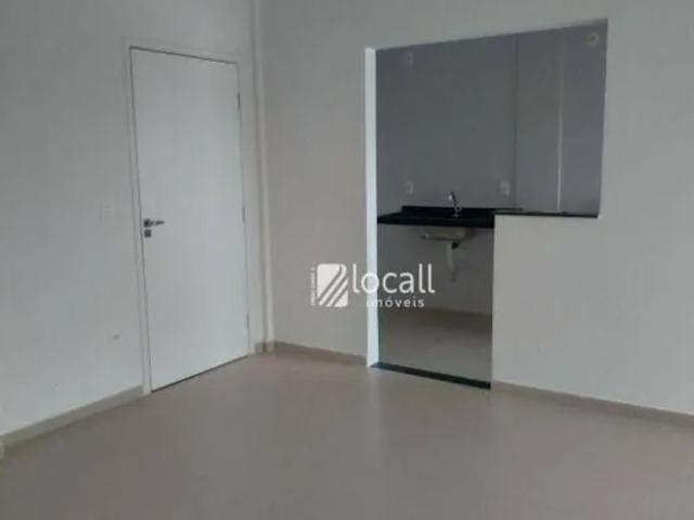 Apartamento com 3 Quartos e 2 banheiros à Venda, 80 m² por R$ 350.000