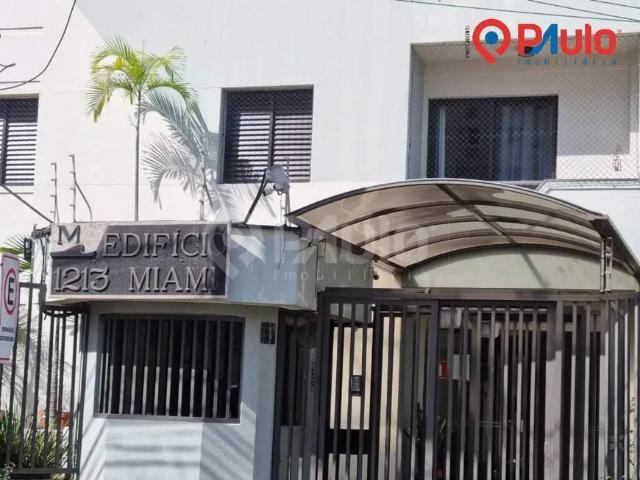 Apartamento com 3 Quartos e 2 banheiros à Venda, 80 m² por R$ 360.000