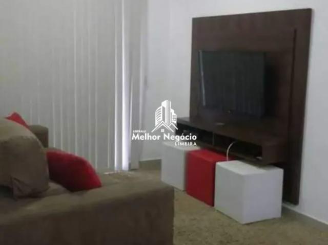 Apartamento com 3 Quartos e 2 banheiros à Venda, 81 m² por R$ 357.000