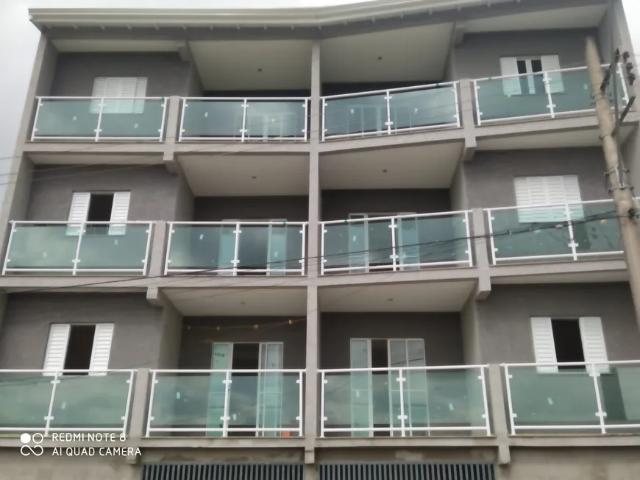 Apartamento com 3 Quartos e 2 banheiros à Venda, 82 m² por R$ 284.990
