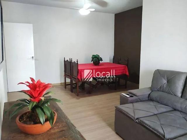 Apartamento com 3 Quartos e 2 banheiros à Venda, 86 m² por R$ 347.000