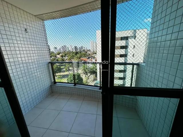 Apartamento com 3 Quartos e 2 banheiros à Venda, 88 m² por R$ 879.900