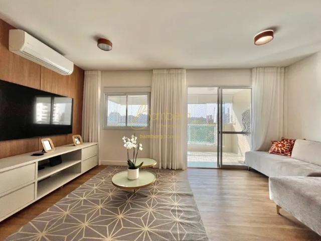 Apartamento com 3 Quartos e 2 banheiros à Venda, 90 m² por R$ 998.000