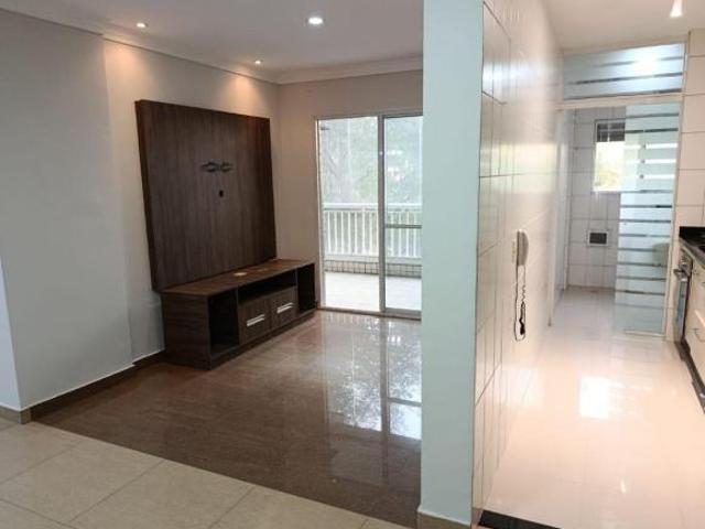 Apartamento com 3 Quartos e 2 banheiros à Venda, 90 m²