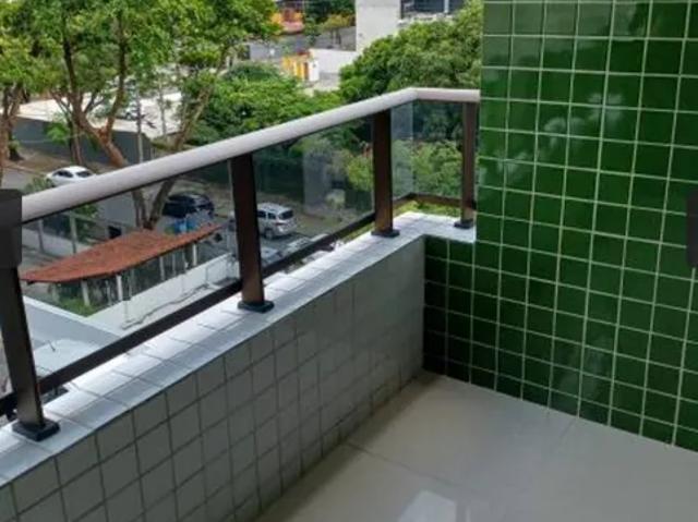Apartamento com 3 Quartos e 2 banheiros à Venda, 92 m² por R$ 792.000