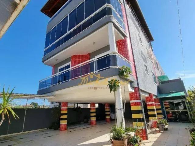 Apartamento com 3 Quartos e 2 banheiros à Venda, 98 m² por R$ 270.000