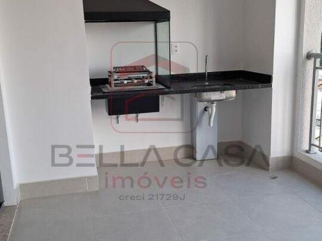 Apartamento com 3 Quartos e 2 banheiros à Venda, 100 m²