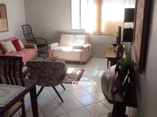 Apartamento com 3 Quartos e 2 banheiros à Venda, 100 m² por R$ 290.000