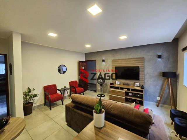 Apartamento com 3 Quartos e 2 banheiros à Venda, 100 m² por R$ 300.000