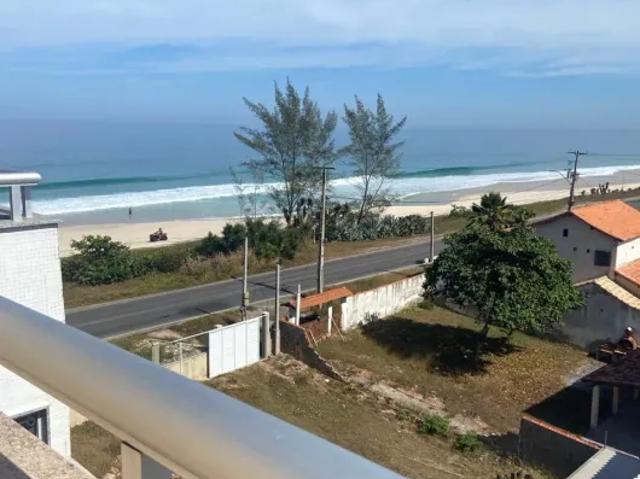 Apartamento com 3 Quartos e 2 banheiros à Venda, 100 m² por R$ 330.000