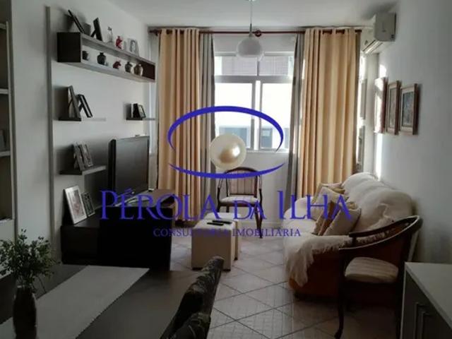 Apartamento com 3 Quartos e 2 banheiros à Venda, 101 m² por R$ 636.000