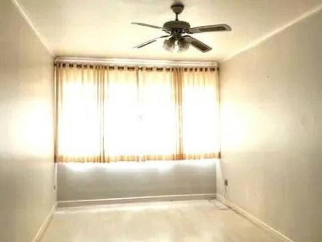 Apartamento com 3 Quartos e 2 banheiros à Venda, 105 m²