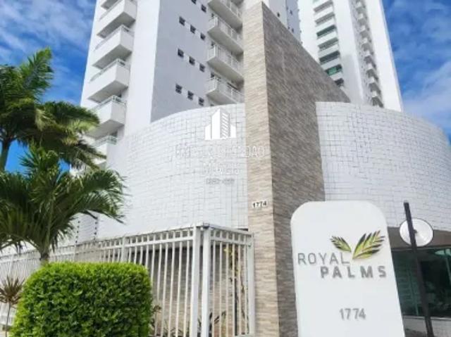 Apartamento com 3 Quartos e 2 banheiros à Venda, 142 m² por R$ 1.200.000