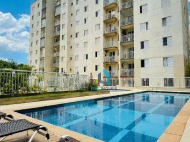 Apartamento com 3 Quartos e 2 banheiros para Alugar, 63 m² por R$ 2.280/Mês