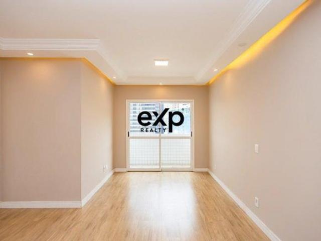 Apartamento com 3 Quartos e 2 suítes à Venda, 89 m² por R$ 890.000