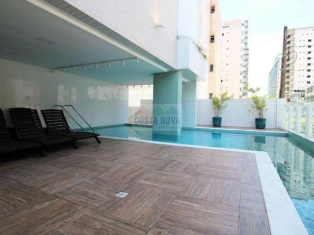 Apartamento com 3 quartos e 2 suítes, bairro Canto do Forte