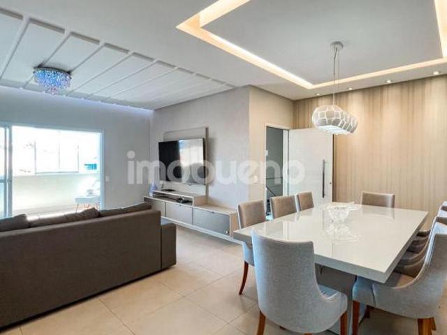 Apartamento com 3 quartos e 2 suítes, na Formosinha. R$900.000,00