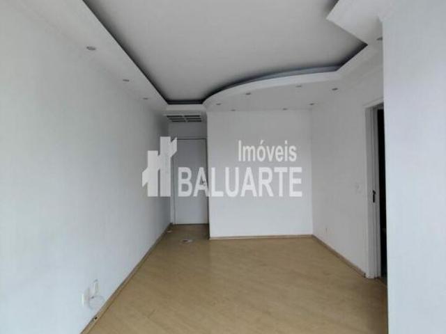 Apartamento com 3 Quartos e 2banheiros à Venda, 75 m²