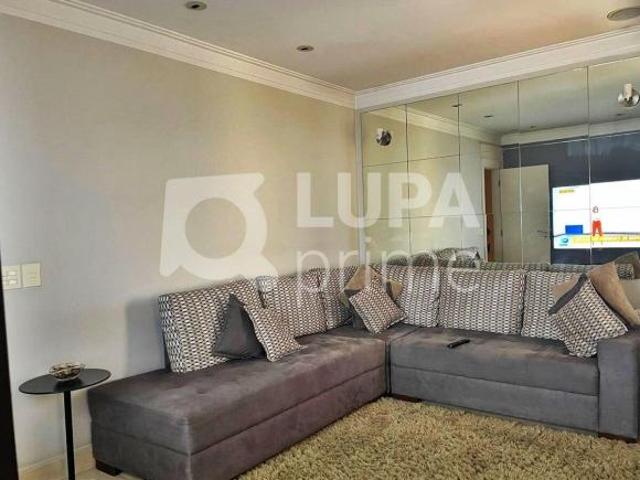 APARTAMENTO COM 3 QUARTOS E 4 VAGAS DE GARAGEM À VENDA EM SANTANA