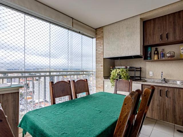 Apartamento com 3 Quartos e 4 banheiros à Venda, 100 m² por R$ 1.345.000