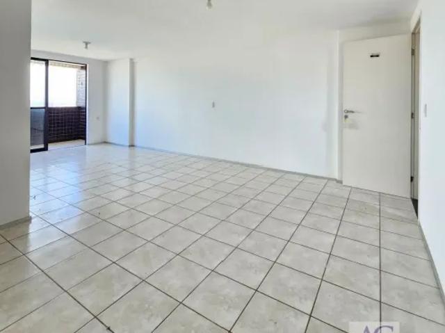 Apartamento com 3 Quartos e 4 banheiros à Venda, 107 m² por R$ 500.000