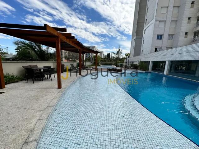 Apartamento com 3 Quartos e 4 banheiros à Venda, 117 m² por R$ 1.250.000