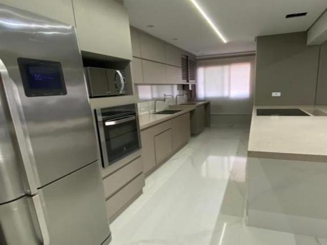 Apartamento com 3 Quartos e 4 banheiros à Venda, 122 m² por R$ 1.200.000,00