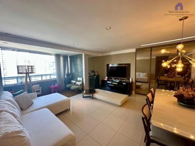 Apartamento com 3 Quartos e 4 banheiros à Venda, 123 m² por R$ 1.200.000