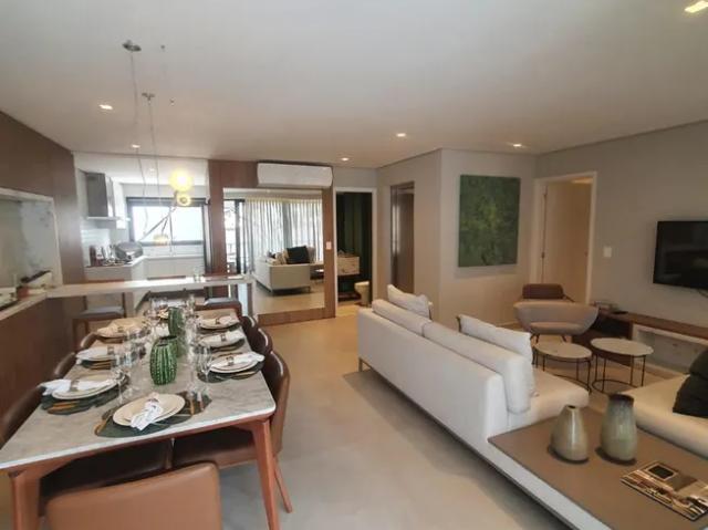 Apartamento com 3 Quartos e 4 banheiros à Venda, 129 m² por R$ 1.700.000