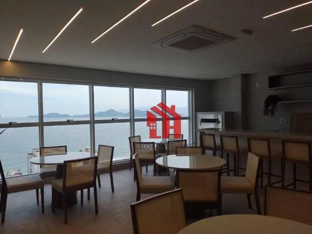 Apartamento com 3 Quartos e 4 banheiros à Venda, 133 m² por R$ 1.600.000