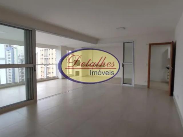 Apartamento com 3 Quartos e 4 banheiros à Venda, 160 m² por R$ 2.256.000