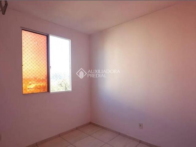 Apartamento com 3 quartos e 54m² para alugar em Fátima, Canoas