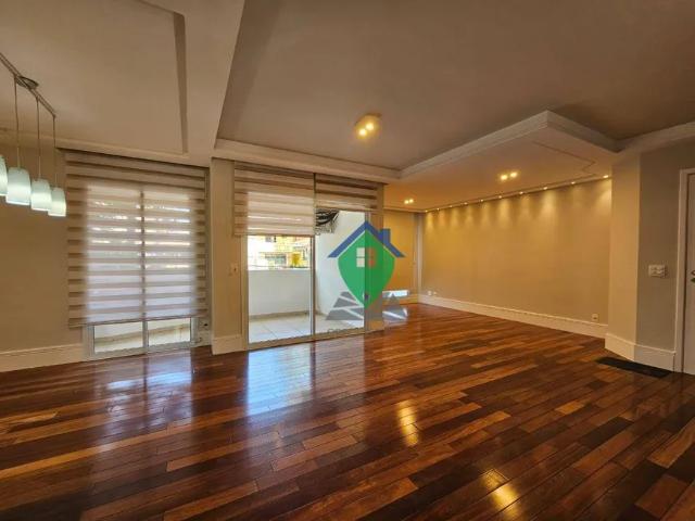 Apartamento com 3 Quartos e 5 banheiros à Venda, 116 m² por R$ 1.300.000