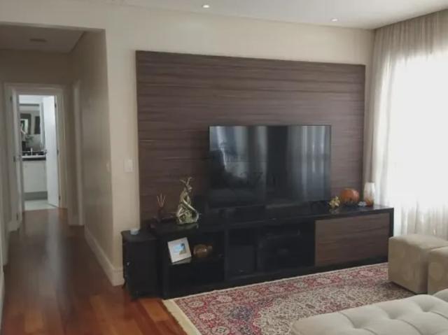 Apartamento com 3 Quartos e 5 banheiros à Venda, 131 m² por R$ 1.200.000
