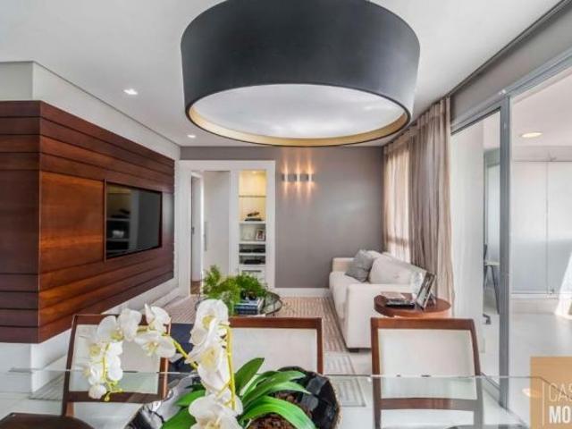 Apartamento com 3 Quartos e 5 banheiros à Venda, 134 m²
