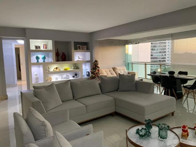 Apartamento com 3 Quartos e 5 banheiros à Venda, 142 m² por R$ 1.480.000